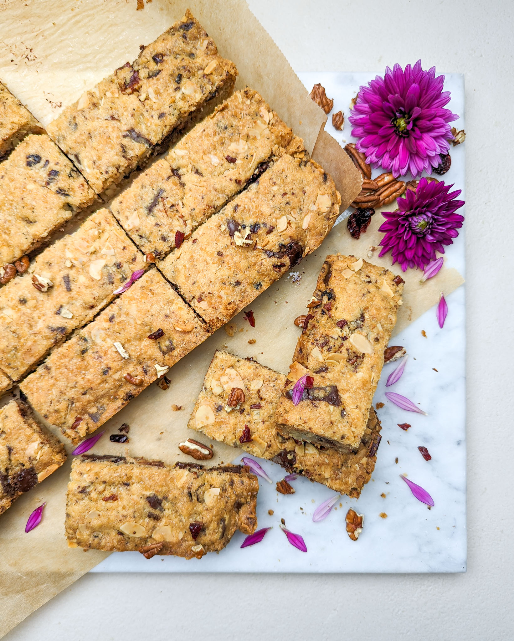 A Taste Of Autumn: Fall Spice Shortbread Bars
